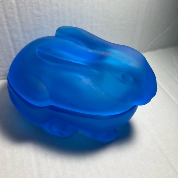Accents | Vintage Cobalt Blue Bunny Rabbit Candy Dish To Pieces | Poshmark